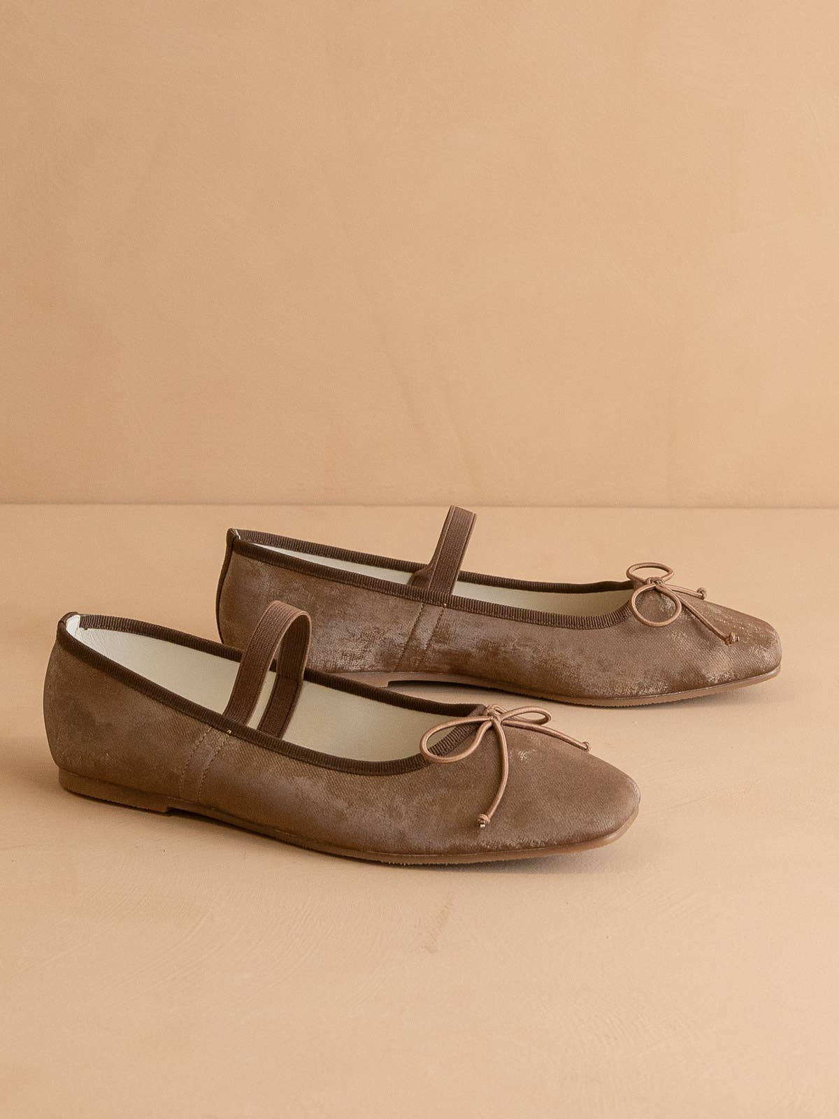 The London | Ballet Pointe Flat – Velvet & Verde